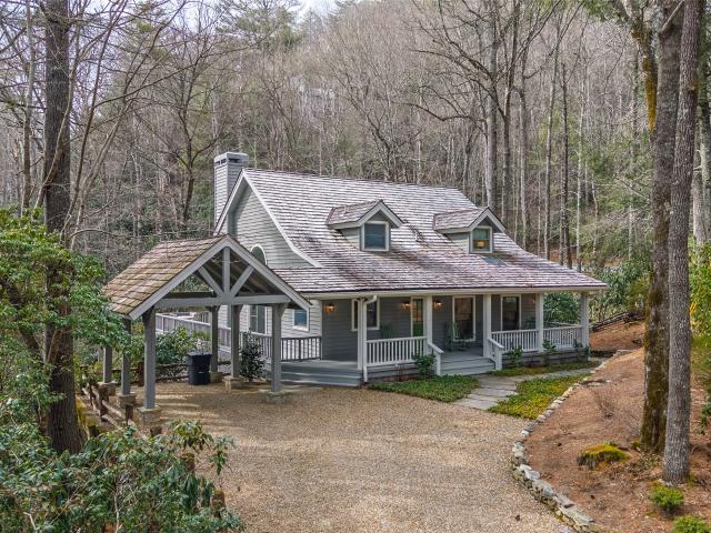 137 Rushing Brook Lane