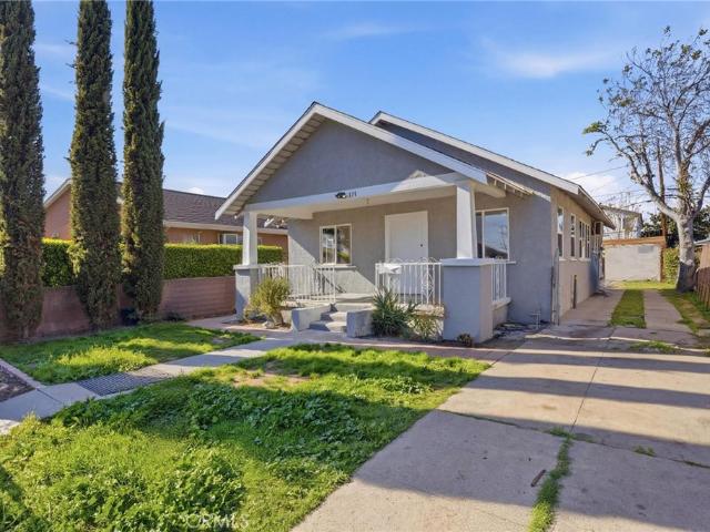 137 W 84th Pl, Los Angeles, CA 90003 | MLS #DW26065 | Compass
