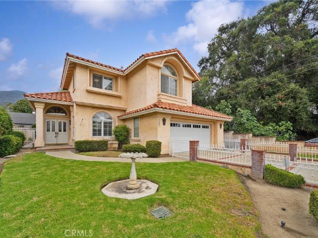 137 W Greystone Avenue