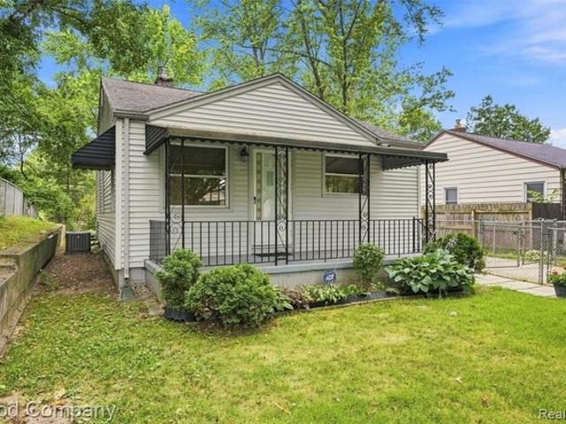 137 W Longfellow Ave, Pontiac, MI 48340