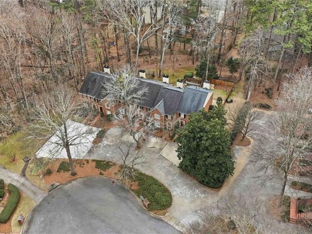 137 Weatherburne Dr, Roswell, GA 30076 | MLS #7773