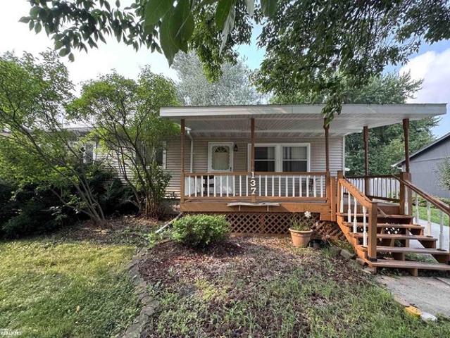 137 Westhaven Dr, Forest City, IA 50436