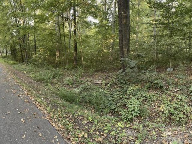 137 White Oak Way, North Vernon, IN 47265