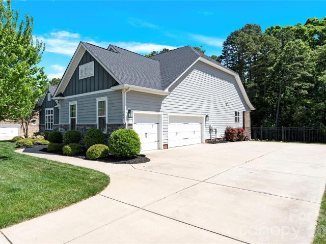 137 Trelawn St, Fort Mill, SC 29715 | MLS #4371