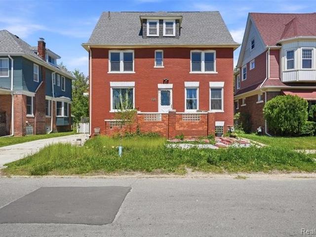 137 Trowbridge St, Detroit, MI 48202