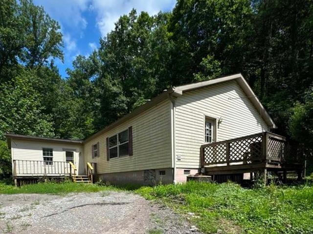 137 Turkey Run Rd, Salem, WV 26426