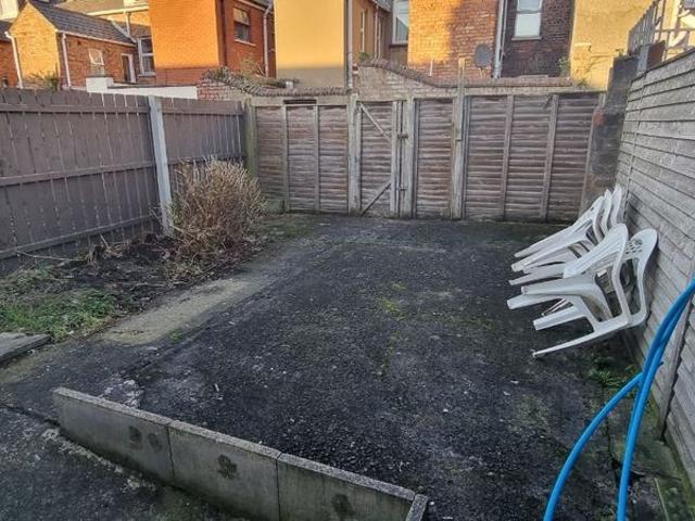 137 Ulsterville Avenue, Belfast BT9 7AU