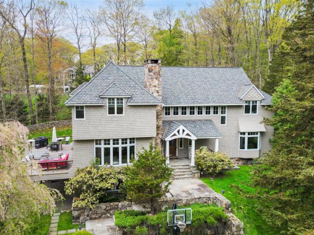 137 Upper Shad Rd, Pound Ridge, NY 10576 | MLS #992045 | Compass