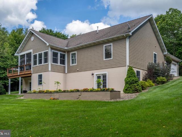 137 Youngwood Lane