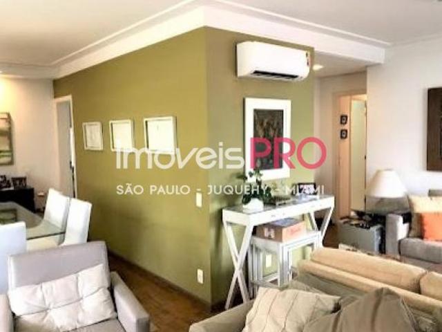 137m² com excelente localização e 3 vagas na Vila Olímpia