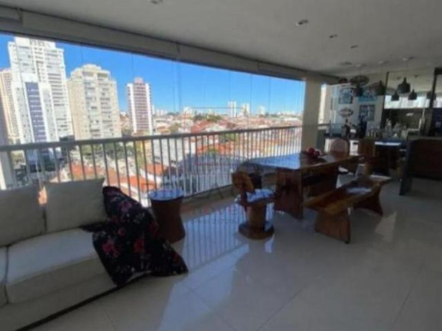 137m² 3 suítes, andar alto, face norte, terraço gourmet integrado com a sala, 2 vagas fixas, lazer