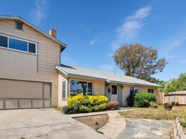 13840 Vista Ricardo, El Cajon, CA 92021
