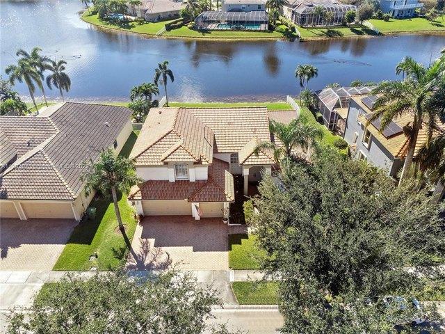 13840 NW 20th St, Pembroke Pines, FL 33028