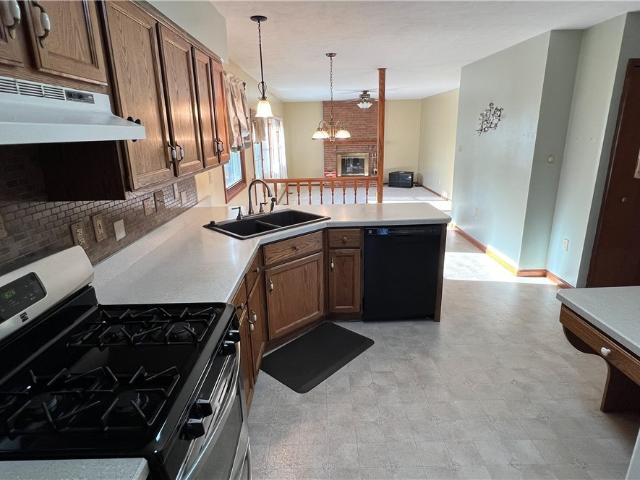 13841 Stoney Creek Drive