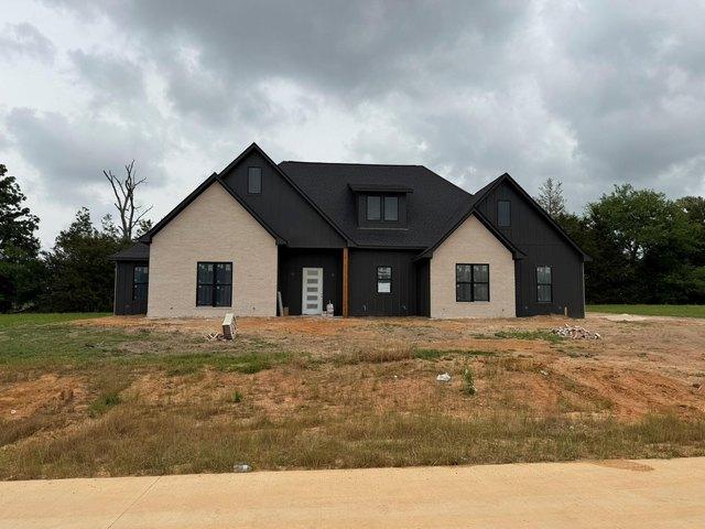 13848 Cedar Hill Ln, Tyler, TX 75704