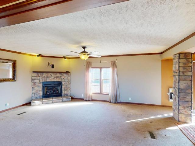 1386 1 County Road 131