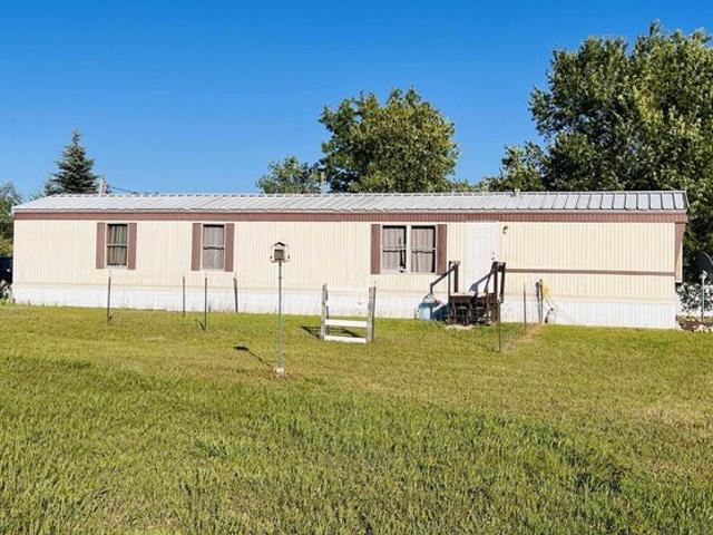 1384 th Ave, Evart, MI 49631