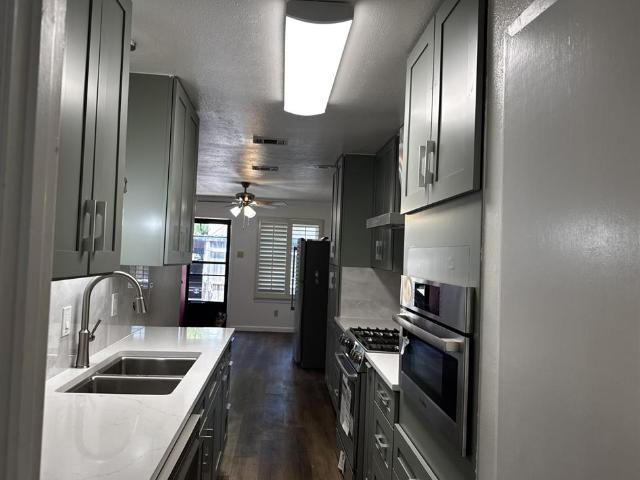 13853 Leinsper Green Street