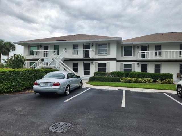 1385 Mainsail Dr Unit 1802, Naples, FL 34114