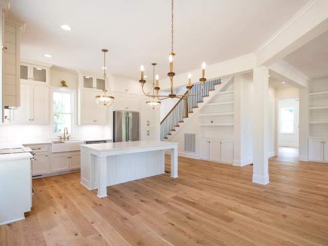 1385 Burton Road