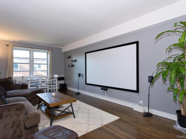 1385 Broadway A 34