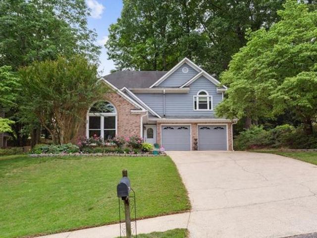1385 Chatley Way, Woodstock, GA 30188