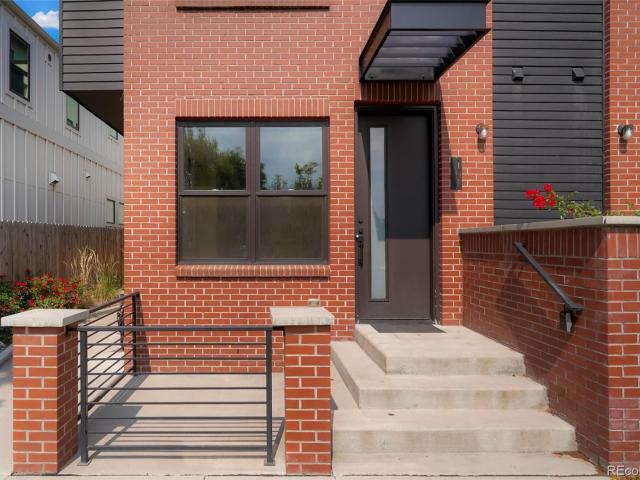 1385 Raleigh Street # 101