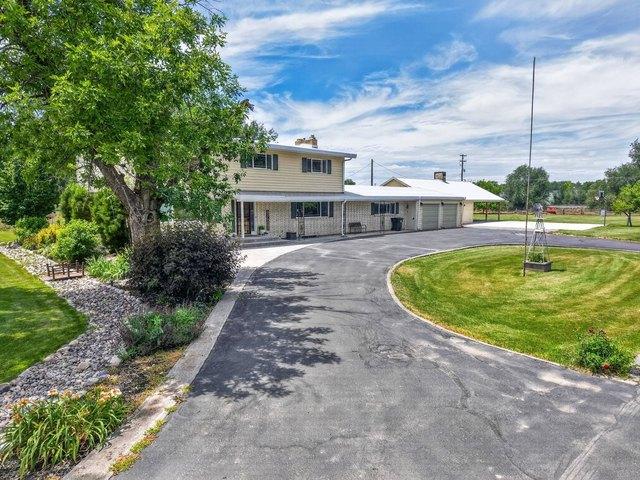 1385 S Shilling Ave, Blackfoot, ID 83221