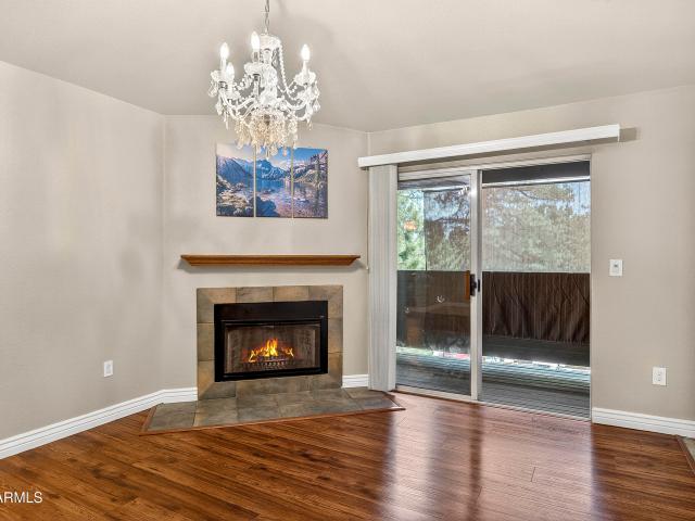 1385 w university avenue # 245