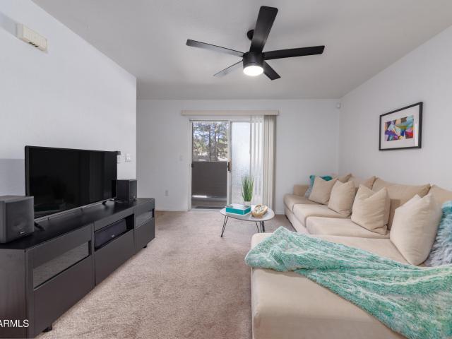 1385 W University Avenue # 4 128