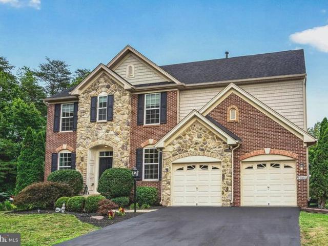 13862 Estate Manor Dr, Gainesville, VA 20155