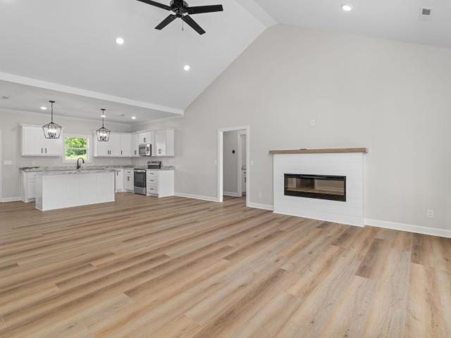 1386 Co Rd 103
