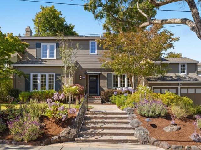 1386 Hillside Cir, Burlingame, CA 94010
