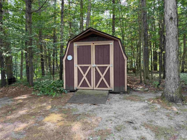 1386 S South Long Lake Road