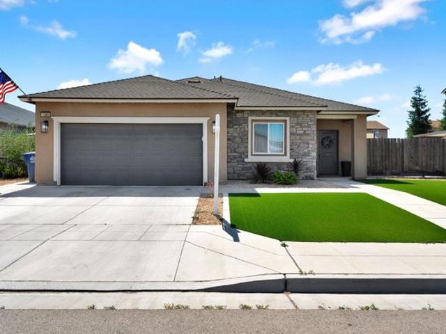 1386 Shoreside Dr, Madera, CA 93637