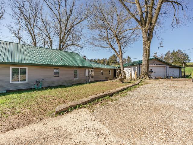 13870 Highway 21