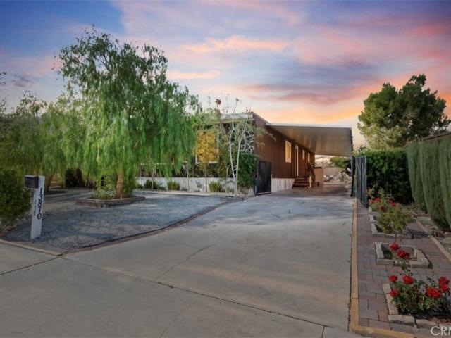 13870 Rodeo Dr, Victorville, CA 92395 | MLS #HD26060