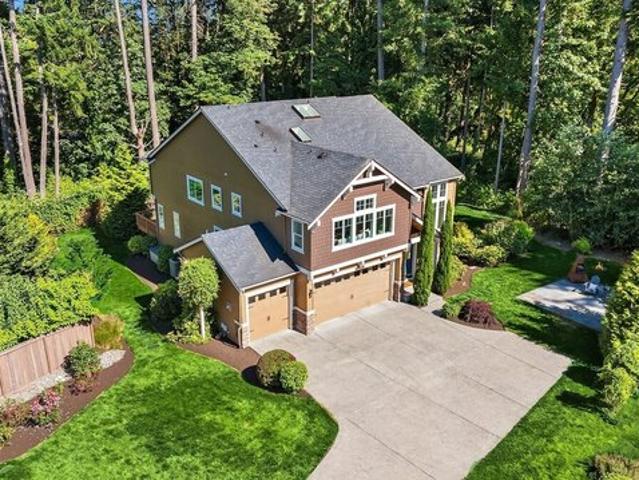13874 LA Vigne Ct NE, Bainbridge Island, WA 98110