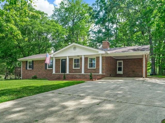 1387 Old Clarksville Pike, Pleasant View, TN 37146