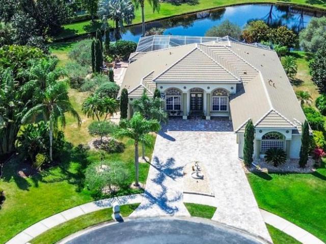 1387 Dorset Pl, Melbourne, FL 32940