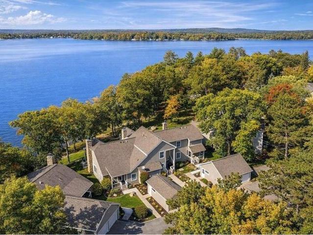 1387 E Pointe Dr, East Gull Lake, MN 56401