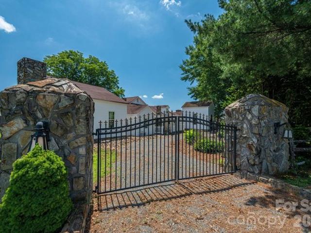 1387 George Brown Rd, Crouse, NC 28033