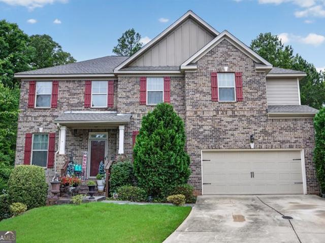 1387 Pebble Ridge Dr, Hampton, GA 30228