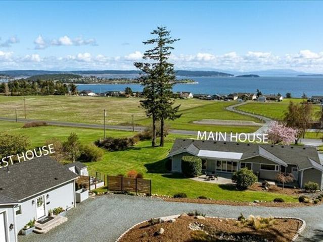 1387 Scenic Heights Rd, Oak Harbor, WA 98277