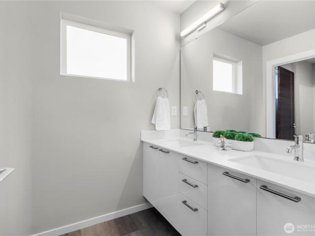 1387 th Ave E, Unit 90, Tacoma, WA 98445 | MLS #2488