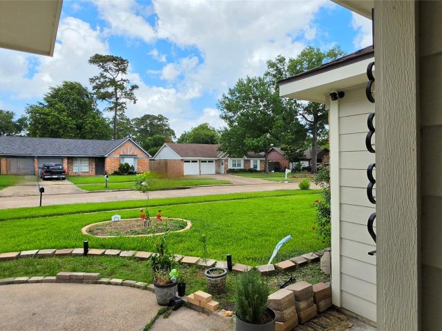 13882 Foxford Way