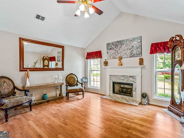13885 Panhandle Lane