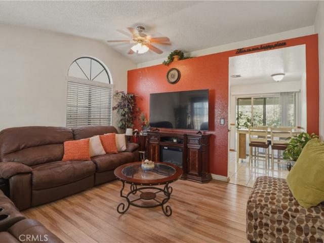 13886 San Gorgonio