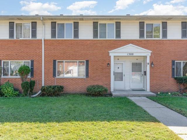 1388 Monomoy St Apt B, Aurora, IL 60506