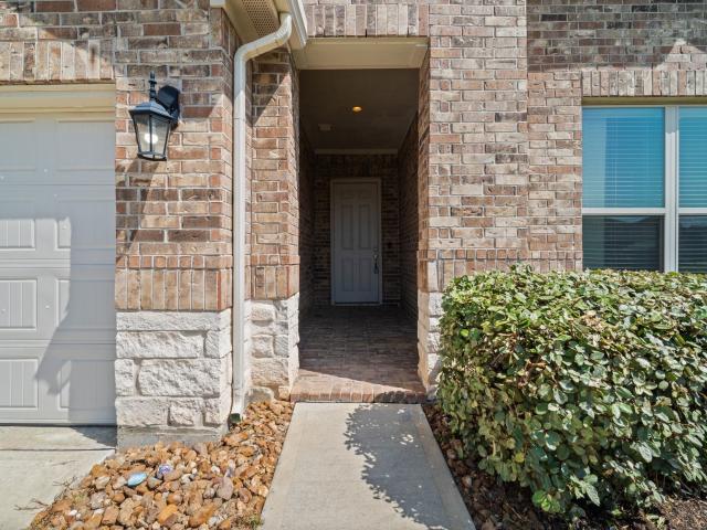 1388 Grays Gully Drive